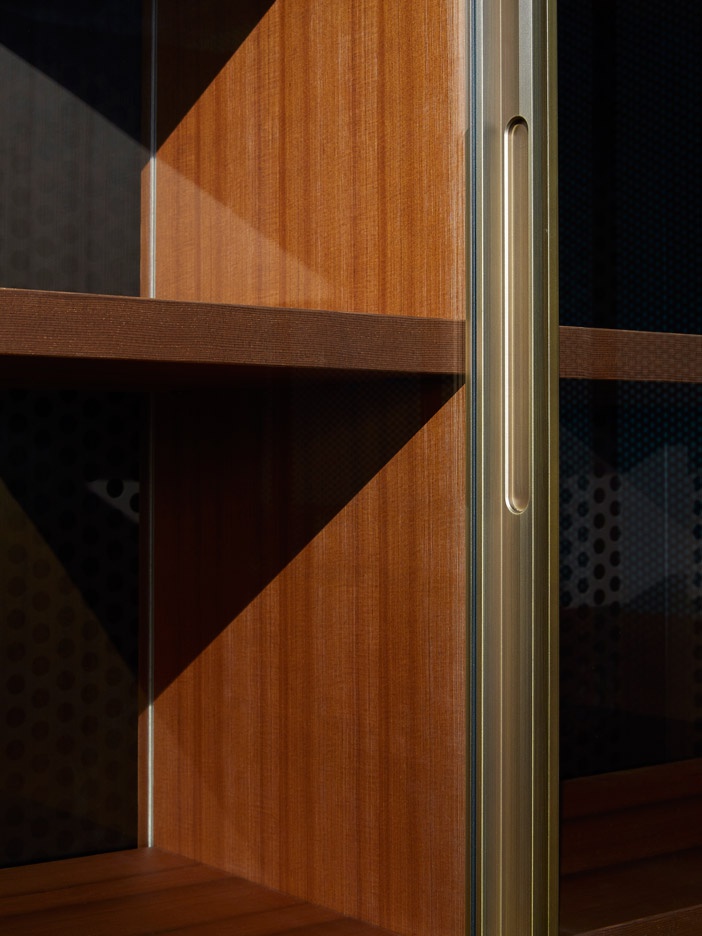 Porro Spa | News | Events | The textures and colours of Porro 16 woods ...