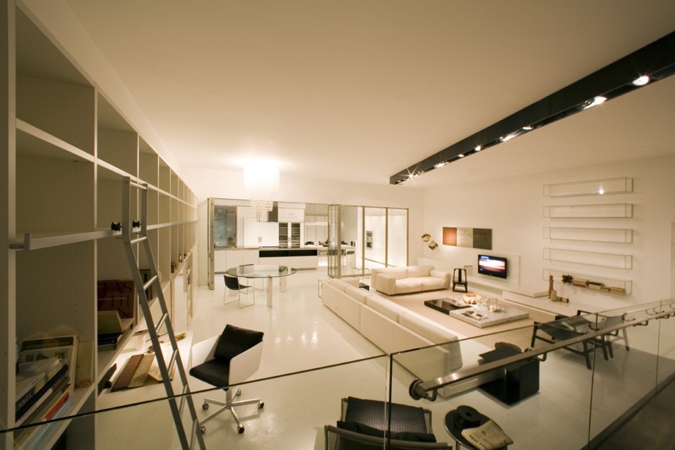 Porro Spa | News | Events | By doubles in USA with a new showroom in ...