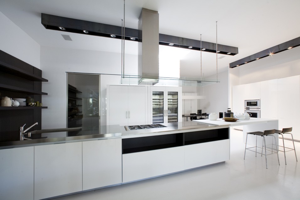 Porro Spa | News | Events | By doubles in USA with a new showroom in ...